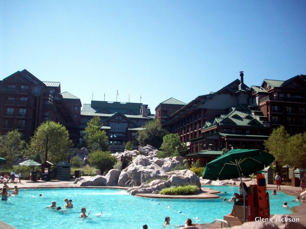 Silver Creek Springs Pool Pictures | Disney's Wilderness Lodge Fan Site